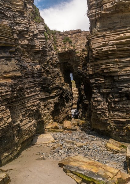 Rock crevice - Praia das Illas posters & prints by Lavillia - Printler