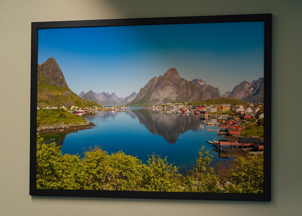 Reine auf den Lofoten Inseln Poster von Michael Priesch | Printler